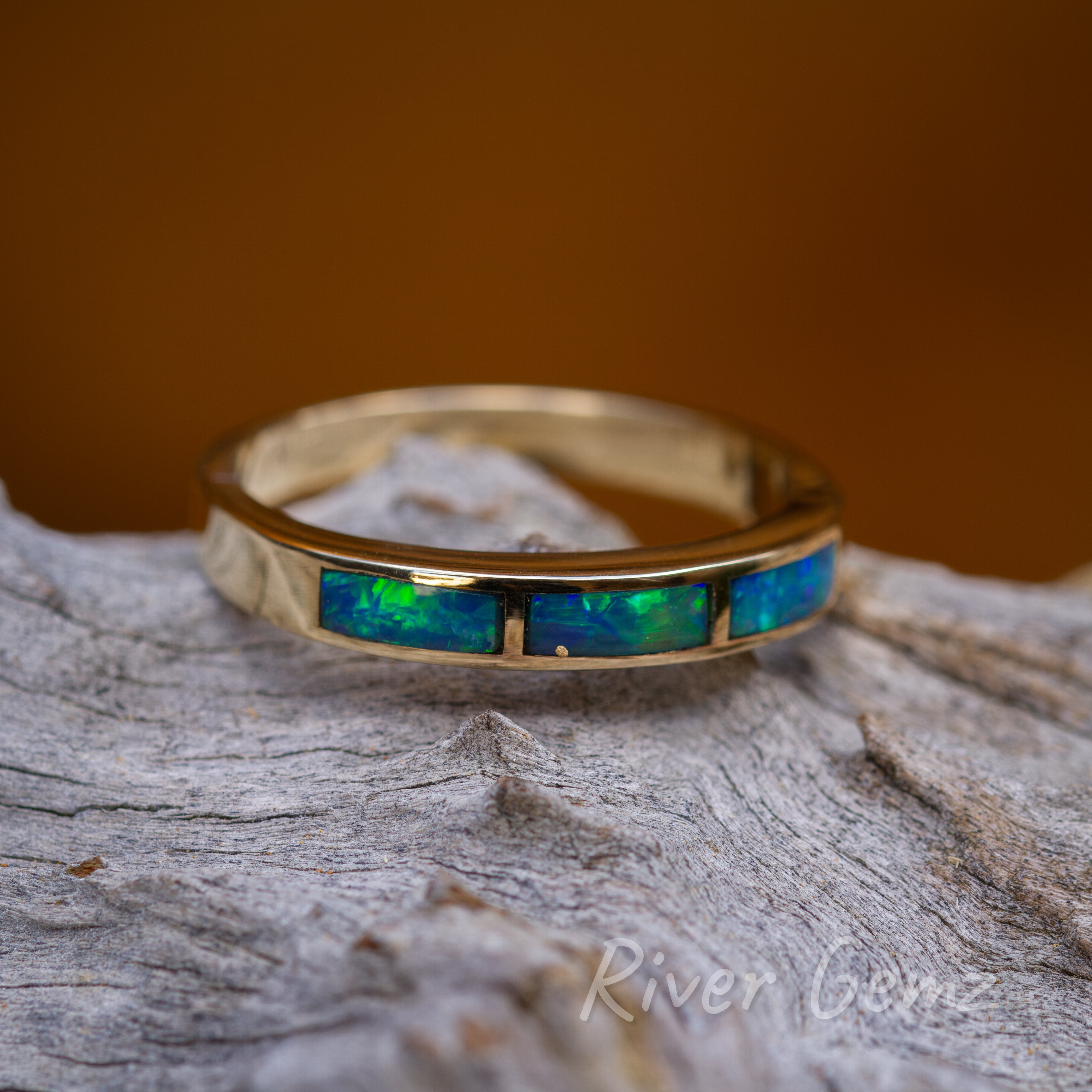 Lightning Ridge Crystal Opals in 9K Inlay Ring [#2355] – River Gemz