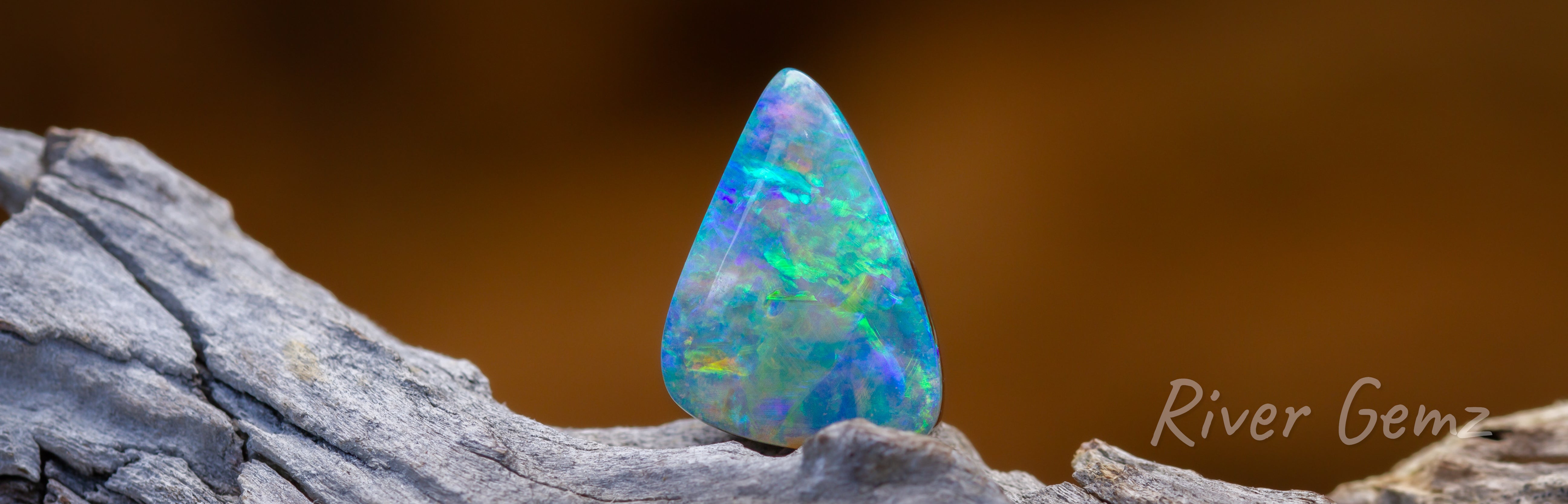 Natural versus Synthetic Opal | What is man made opal? | Real Opal | G ...